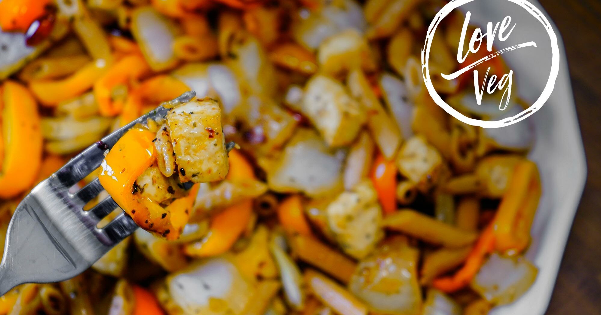Pasta Integral con Tofu a la Jardinera | Love Veg